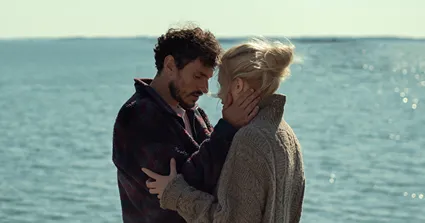 Fuja - Filme 2021 - Dir. Aneesh Chaganty | Filmelier