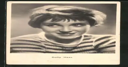 A Girl of the Street - Movie 1932 - Dir. Hans Steinhoff | Filmelier