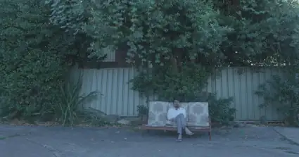 I Come and Stand at Every Door - Filme 2018 - Dir. Imran Firdaus ...