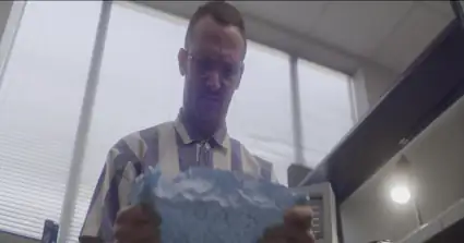 Yes I Am: The Ric Weiland Story - Filme 2021 - Dir. Aaron Bear | Filmelier