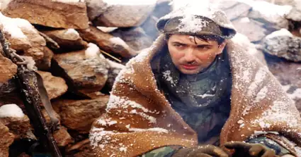 The Tear of the Cold - Movie 2004 | Filmelier