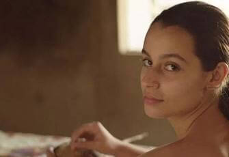 Christabel - Movie 2021 - Dir. Alex Levy-Heller | Filmelier